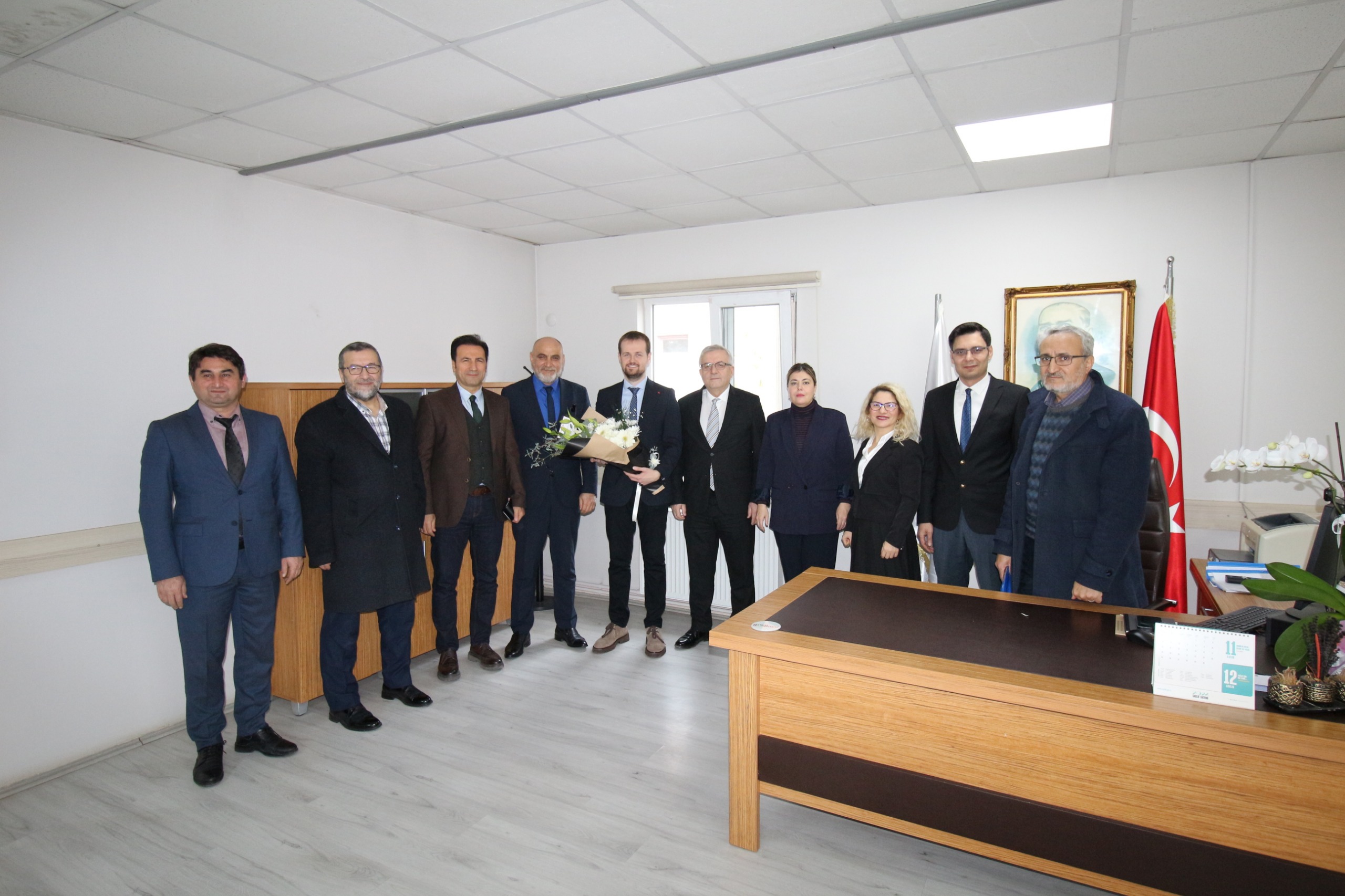 Uz. Dr. Bilal Turan'a hayırlı olsun ziyareti - İşte Kocaeli Gazetesi